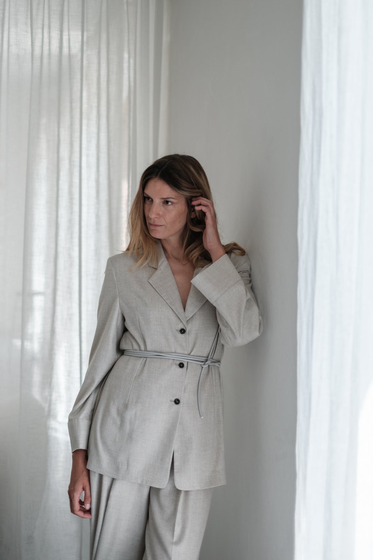 Mari short boxy woolen jacket Night Blue with collar – Ruby Tuesday